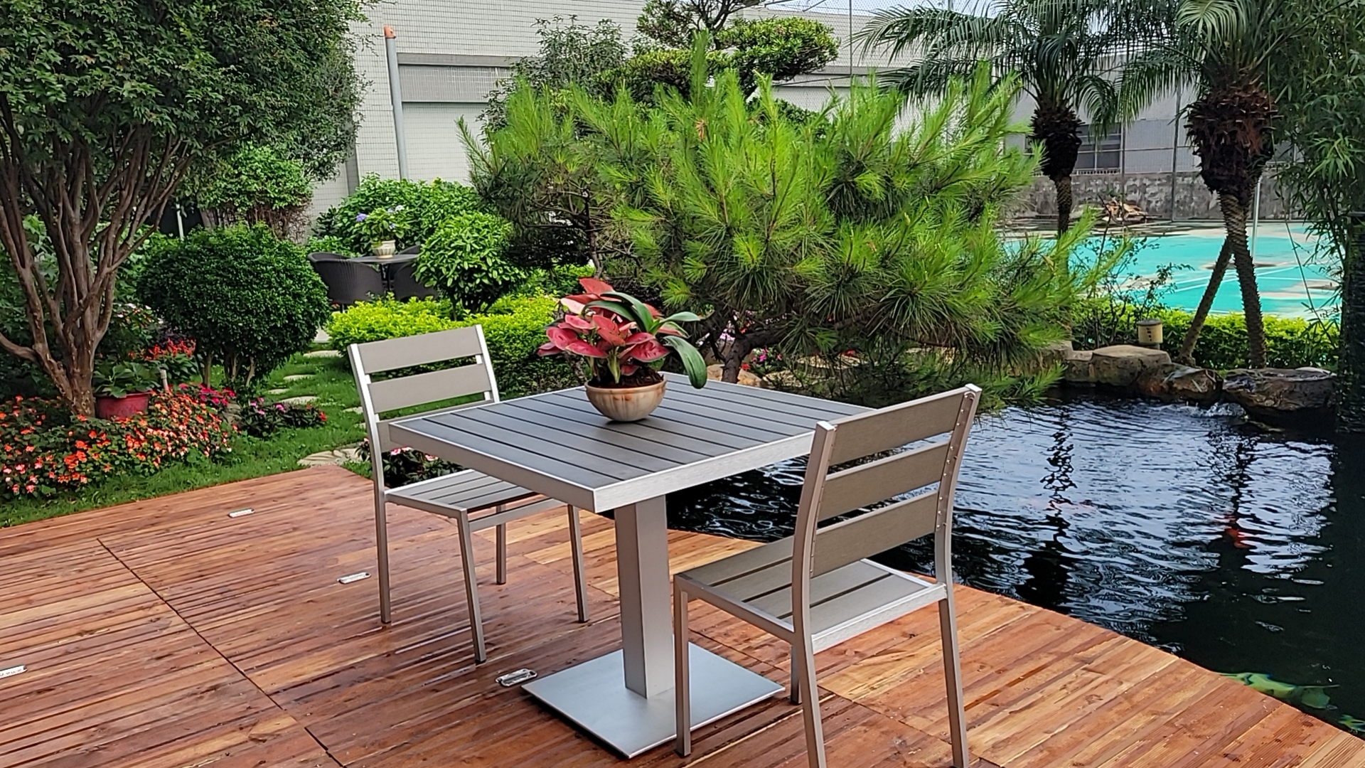 Different Styles and Craftsmanship of Plastic Wood Board